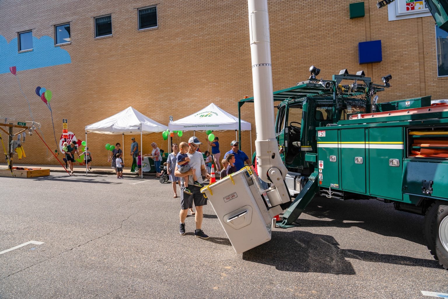 New HEC Energy Exhibit Opens at Explore More Discovery Museum ...